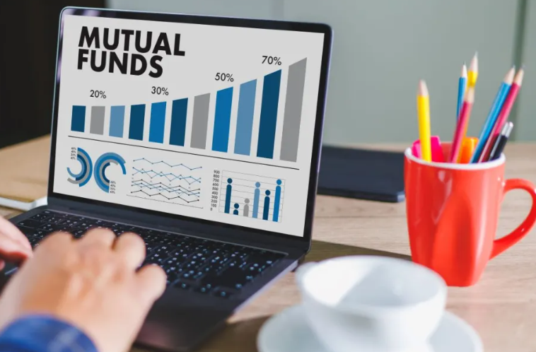 Understanding Mutual Funds: A Guide to Smart Investing | by Kriti ...