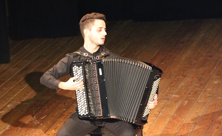 How Did I Create A Simple Angular Accordion By Hu Zheng Tzztson 3065