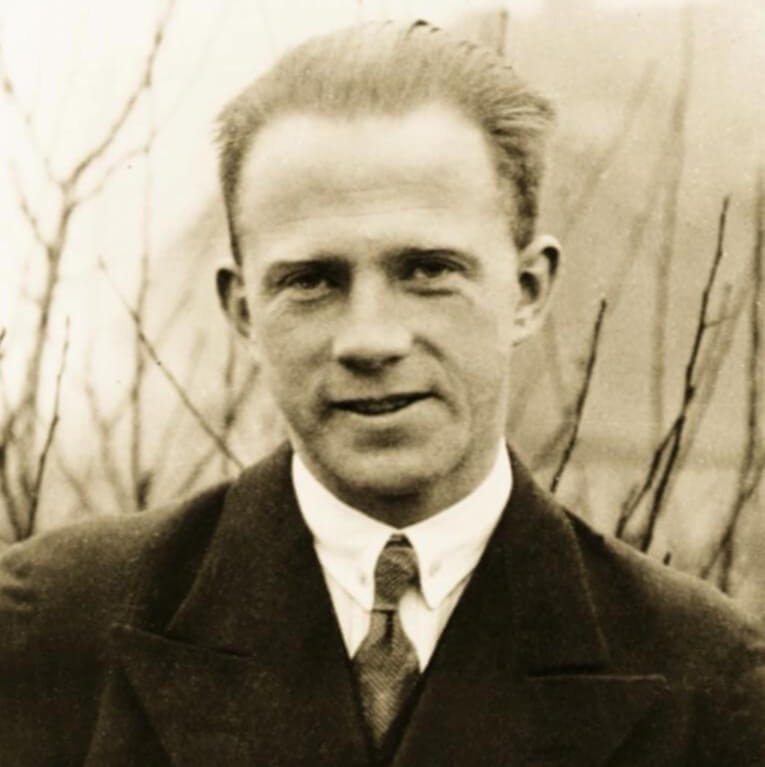 Oppenheimer’s most feared man, Werner Heisenberg, He was the first to ...