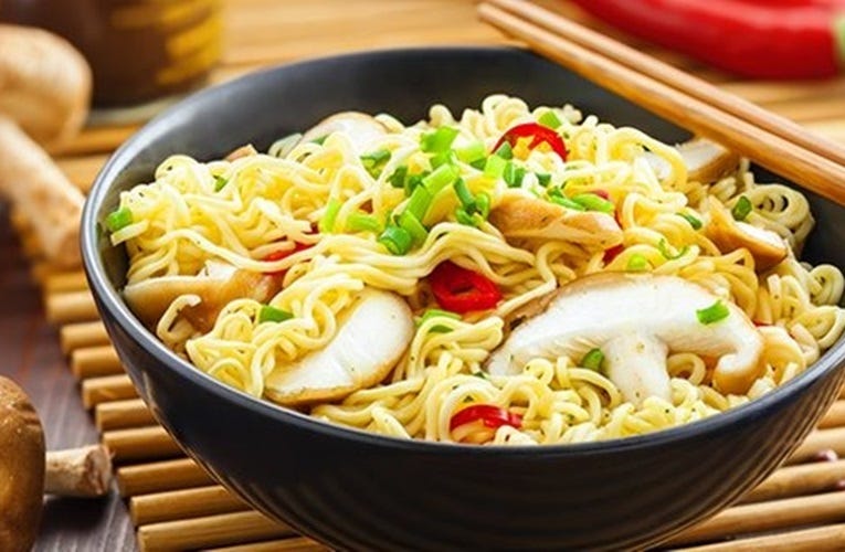 4 Ways to Make ‘Healthy’ Instant Noodles | by Zulfikar | Medium