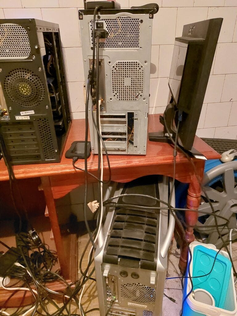 Chia farming with old equipment. A friend of a friend of mine, has set ...