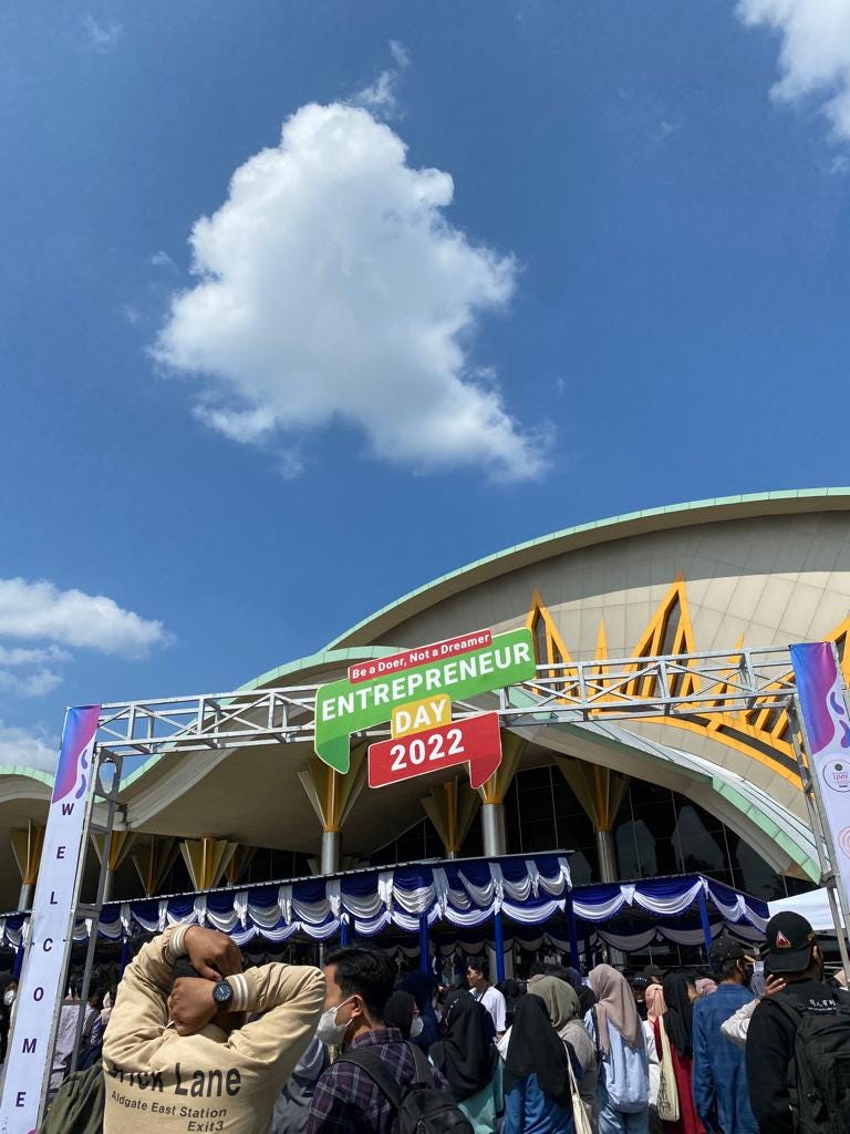 Entrepreneur Day. Assalamualaikum wr. wb perkenalkan saya… | by Denisa ...