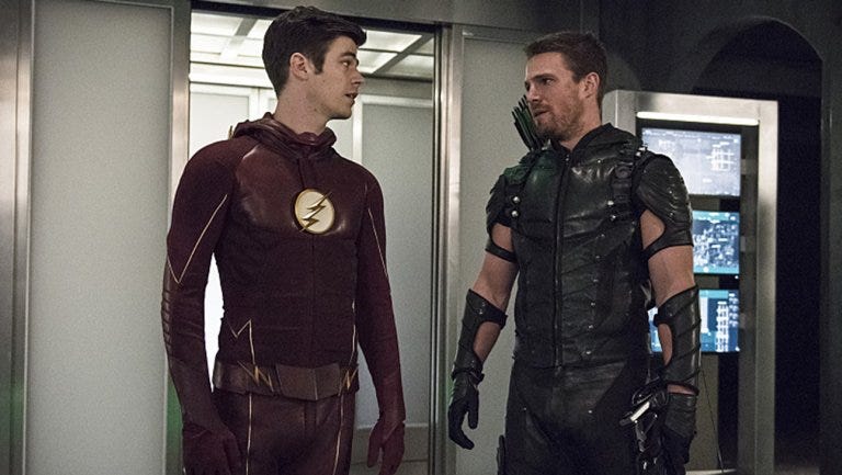 《我睇咗啲乜嘢系列：Arrow 與 Flash之Arrow》. 來源：Netflix | by 樂然 | 《我睇咗啲乜嘢系列》 | Medium