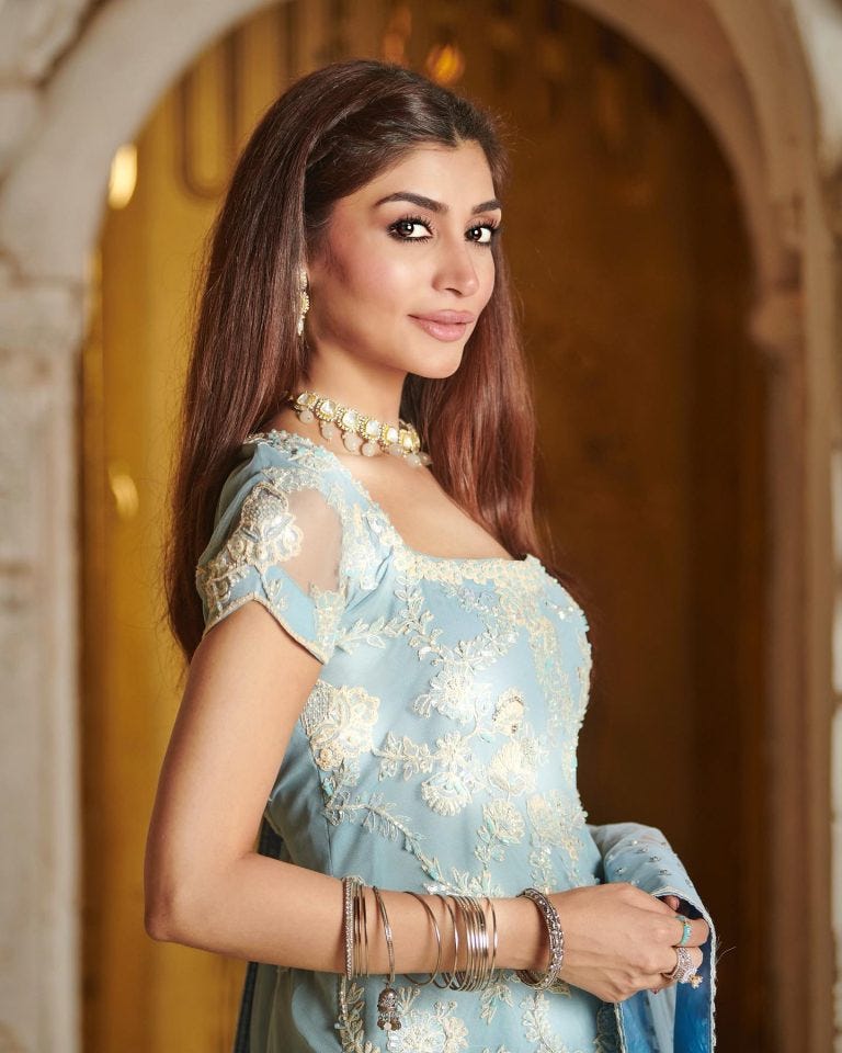 Setting the Record Straight: Actress Zoya Nasir Debunks Her Own Death Rumors | by Ali Ajaz | Jan ...