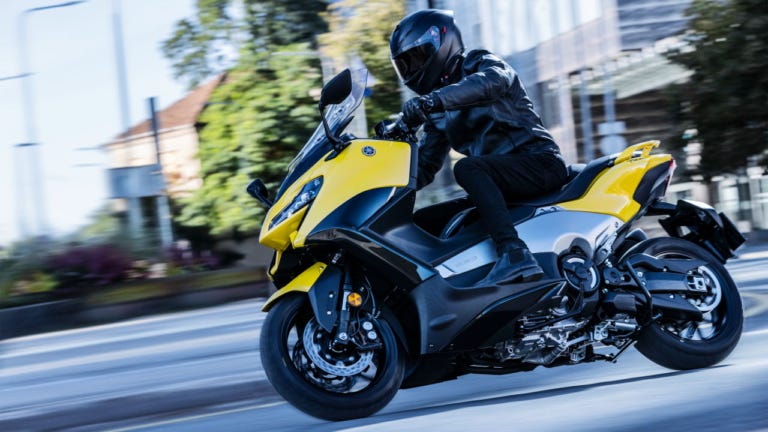 Yellow of origin return! Yamaha’s new “TMAX / Tech MAX” has been ...
