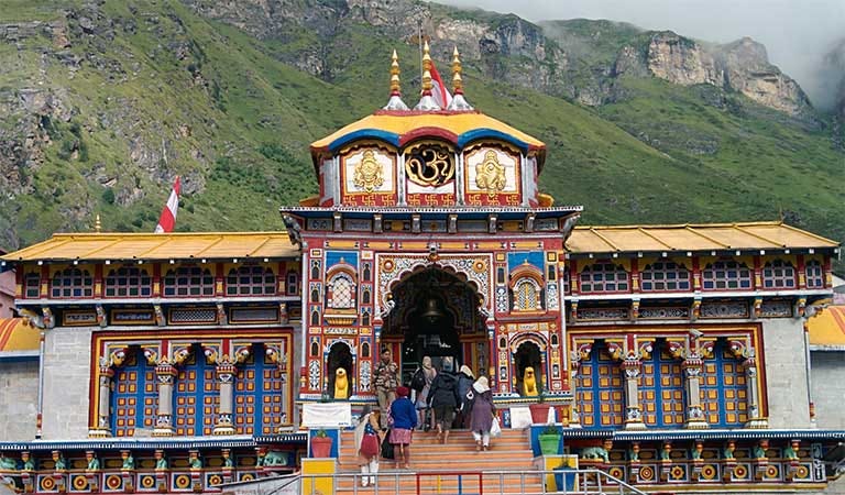 Journey to the Divine: A Pilgrimage to Badrinath in 2023 | by Omkar ...