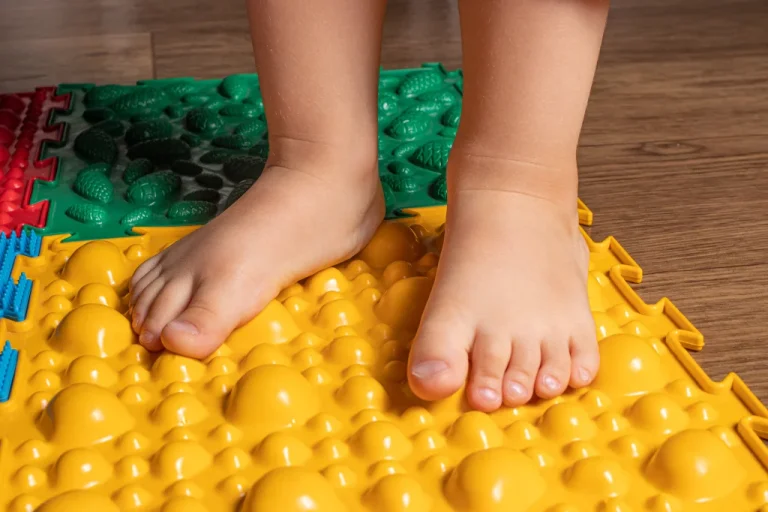 Physiotherapy for Kids: Treating Posture Problems & Flat Feet | by ...