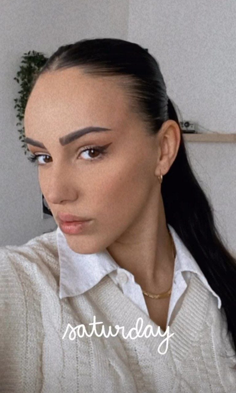 selfie - federica - Medium