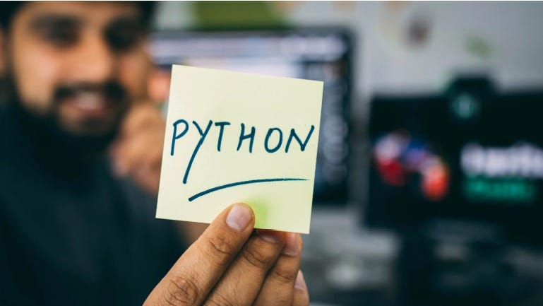 5 Best Python Books for Quant Leaners | by Blog Musketeer | Medium