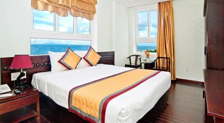 Tu Son 2 Hotel Da Nang. Tu Son 2 Hotel has 91 rooms designed by… | by ...