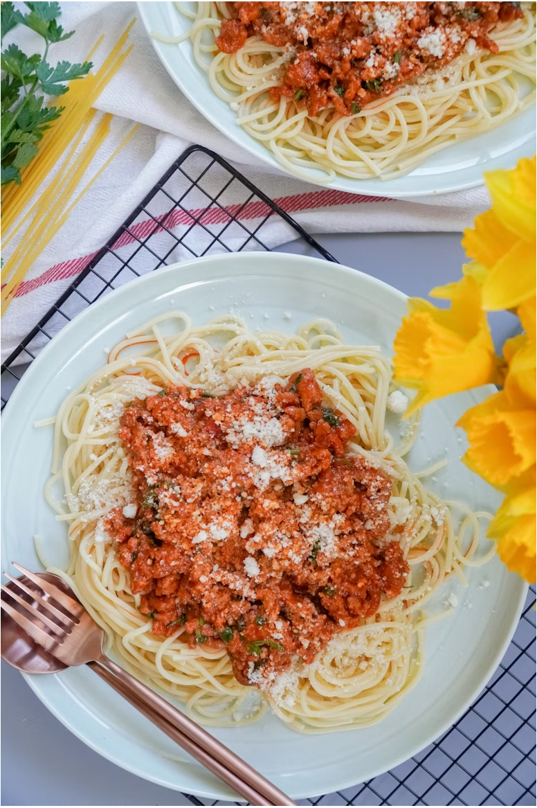 RECIPE: Sloppy Joe Spaghetti w/ Hamburger Bun Breadcrumbs | by Cameron ...