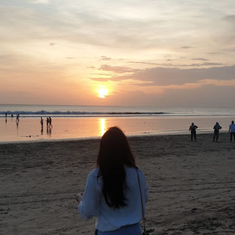 PERTAMA : Cheryl dan pengalaman gapyear-nya | by Nadia Fitri Wulandari ...