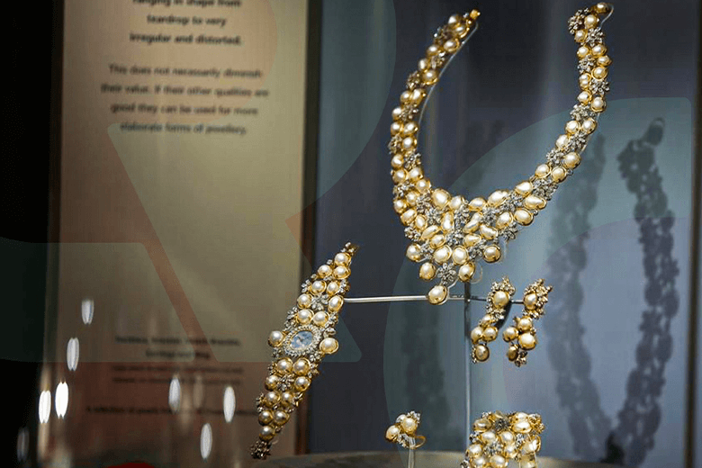 Dive into Dubai’s Pearl History: The Dubai Pearl Museum | by ...