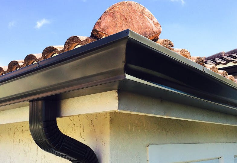 How To Differentiate And Select The Best Gutter Guard System For Your ...