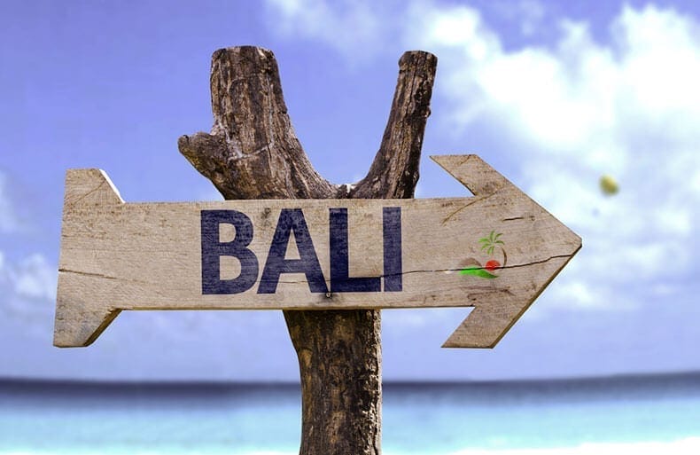 Informasi Umum Tentang Bali |Sejarah Pariwisata Pulau Bali | by Ayoub ...