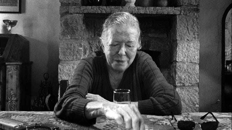Hilda Hilst: uma mulher à frente de seu tempo | by Maíra Valério | Medium