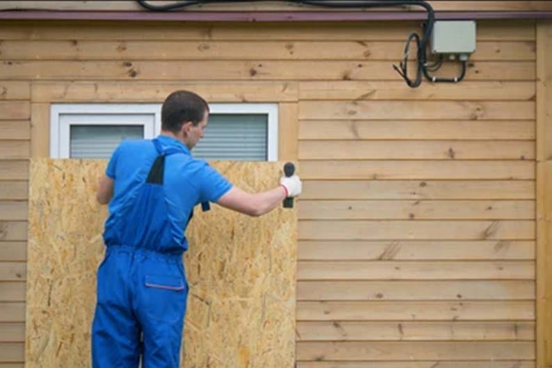 How Board-Up Services Can Prevent Damage and Theft? | by Aqua Restore ...