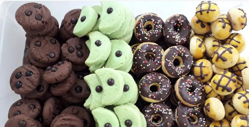 Kue Kering Modern untuk Pecinta Kuliner | by Bimoganz | Jan, 2024 | Medium