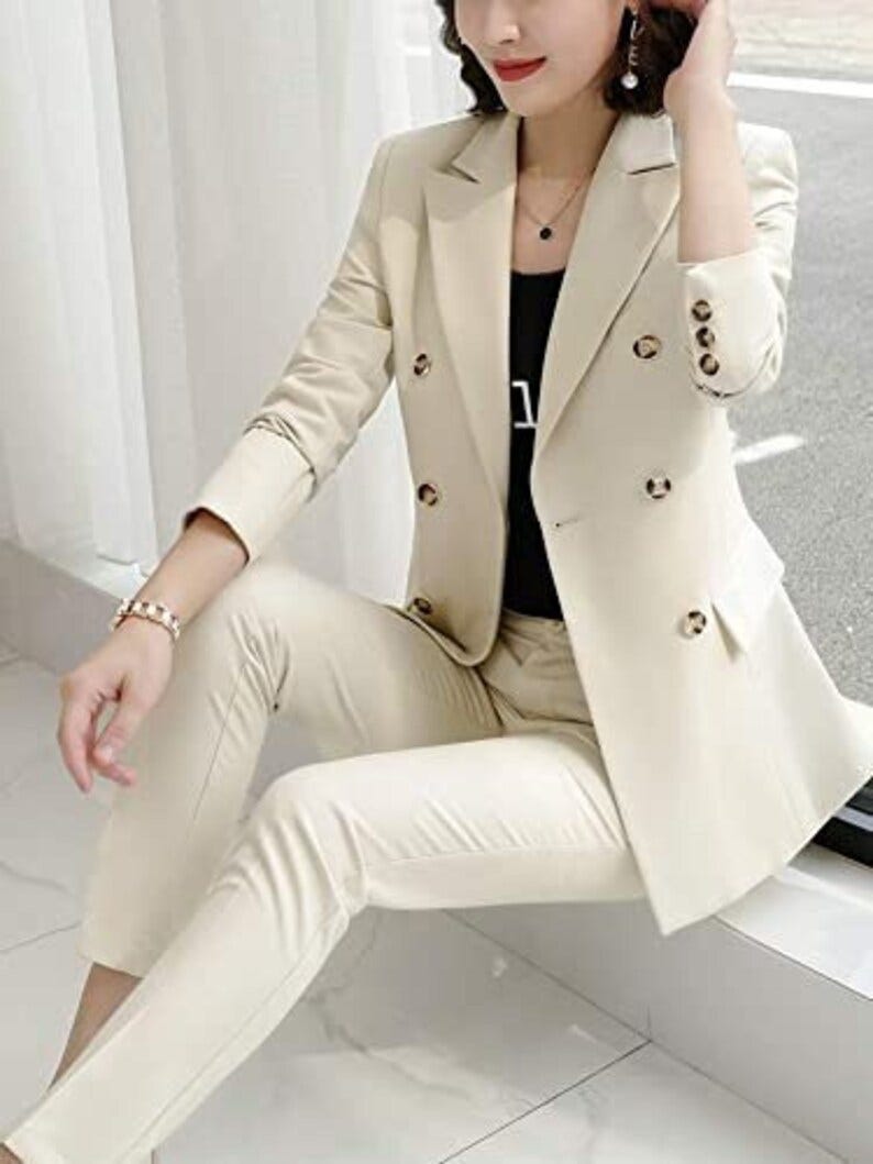 “Stunning 2-Piece Prom Suits for Women: Effortless Elegance” | by ...
