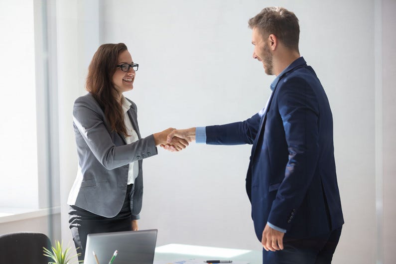 Learn Swift Fundamentals By Preparing For Job Interview Questions 39 ~ 44 For Initializer By