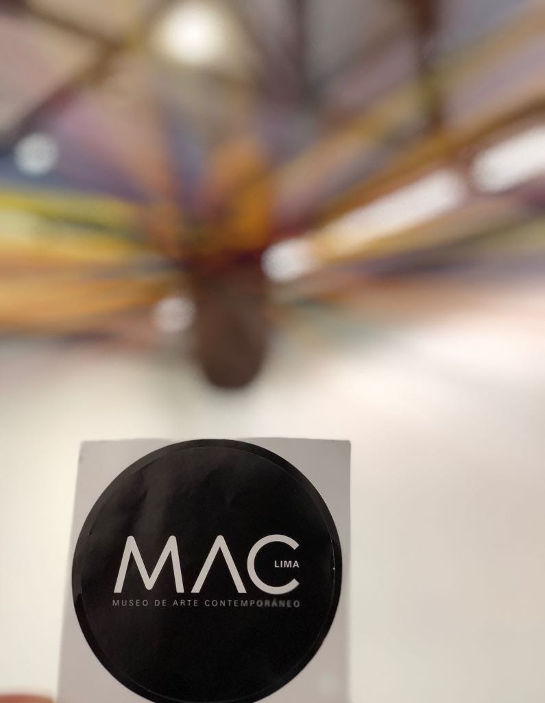 Visita al MAC (Museo de Arte Contemporáneo) | by Daniel Espinoza | Medium