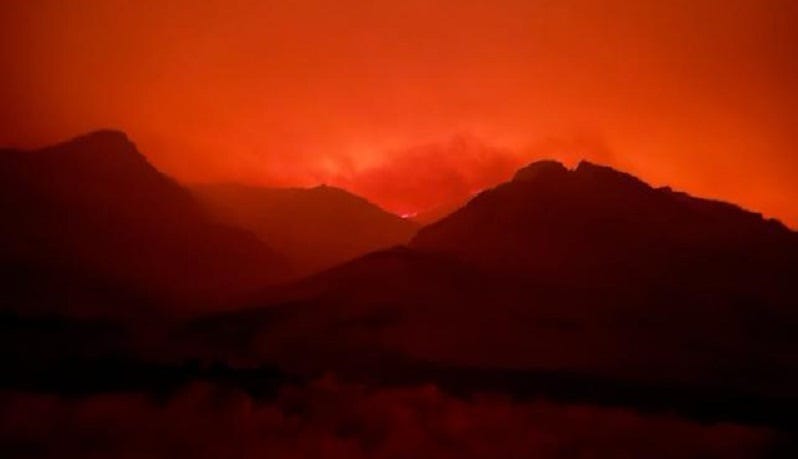 Eastern Oregon ‘Creek Fires’ Turns Sky Orange | by The Sunset Scroll ...