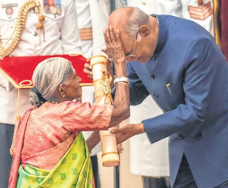 Celebrating India’s Eco-Warriors: Saalumarada Thimmakka | by Saras Arya ...