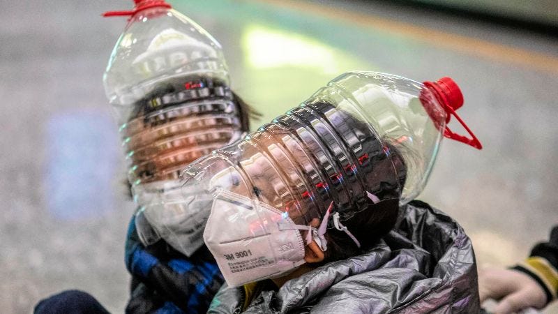 Torniamo alla plastica monouso?. La plastica mono-uso è un ottimo… | by ...