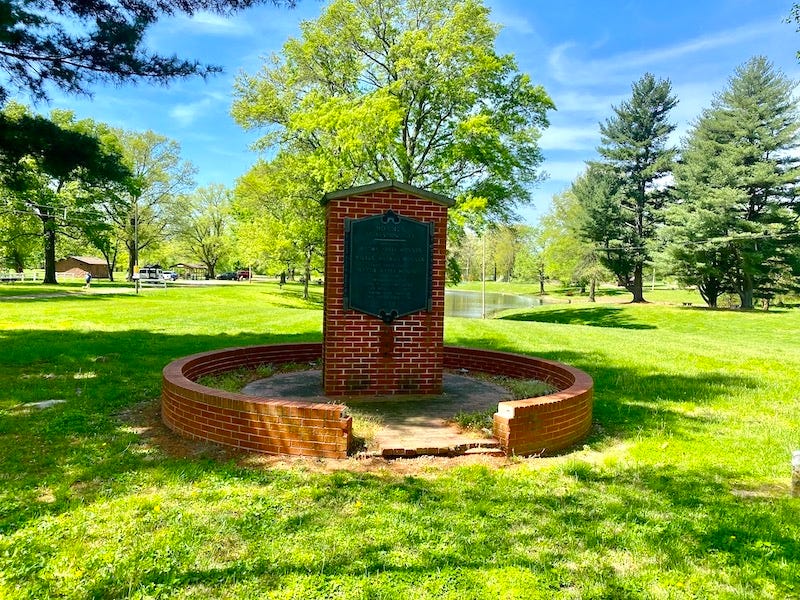 Horner Recreational Park Walk. Walk a paved path around a five-acre ...