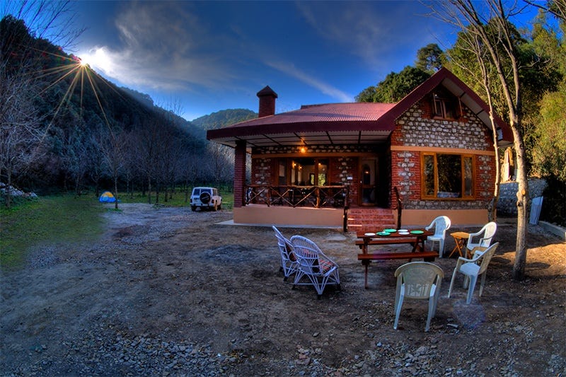 Plan a Perfect Hill-Station Holiday | by The Dolina Retreat | Medium