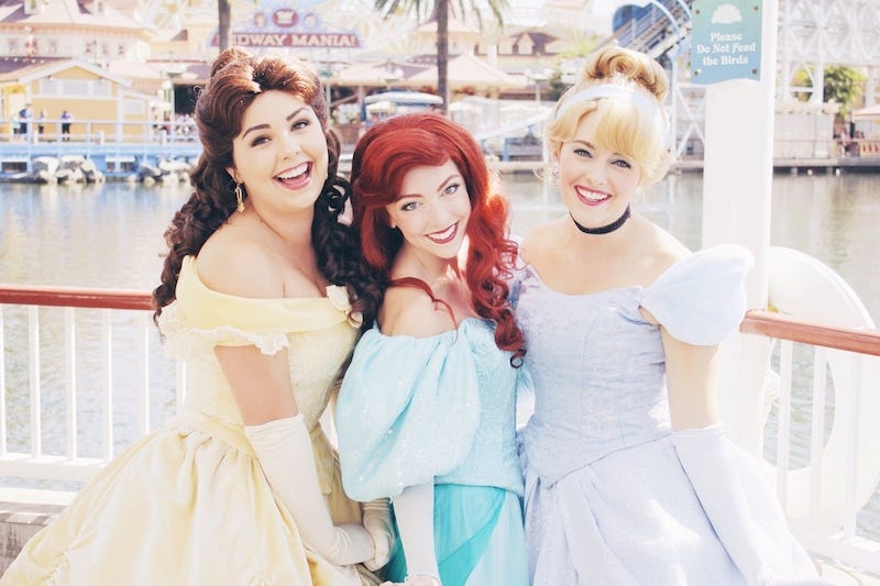 12 Crazy Requirements Needed To Work As A Disney Princess - Fastest ...