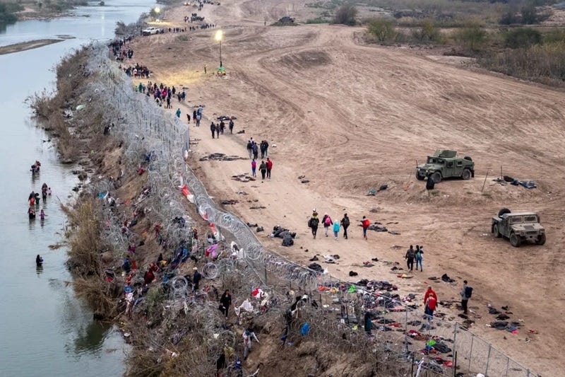 Over 302,000 Migrants Flood Into US Southern Border In December ...
