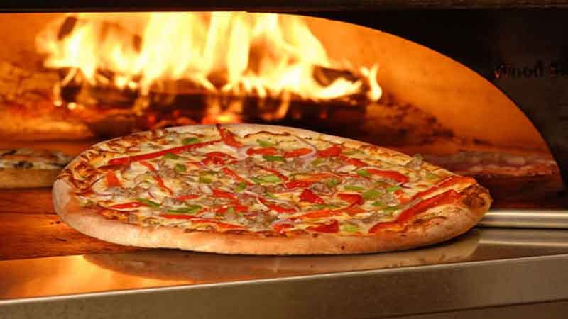 How to Make a Fire Wood Pizza. To make a perfect fire wood pizza, you ...