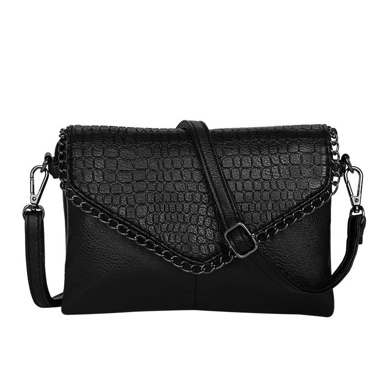 Introducing the Epitome of Chic: High-End Chain Handbags for the ...