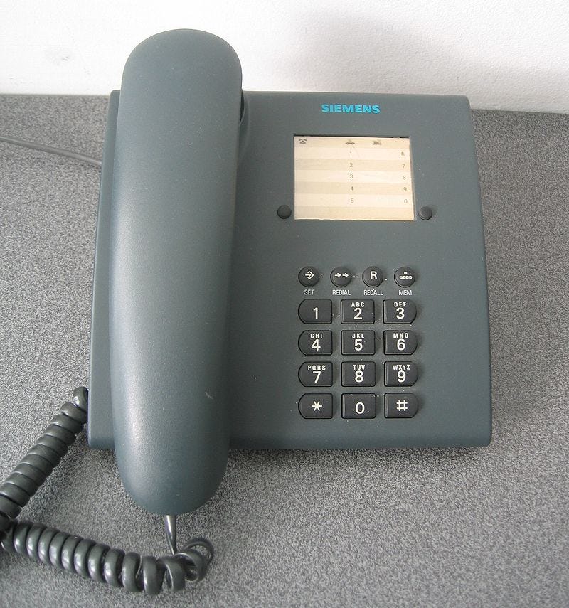 The time before Cellphones — Technological Breakthrough | by Kevin ...