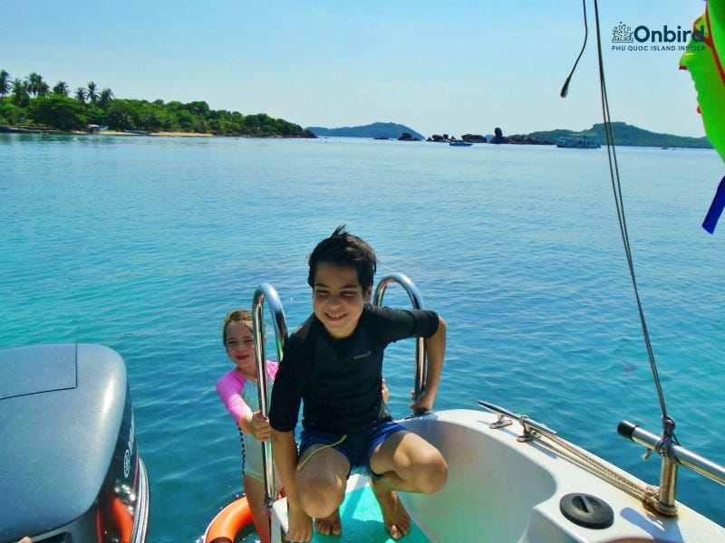 Why shouldn’t use sunscreen in snorkeling? Save Phu Quoc | by Tracy ...