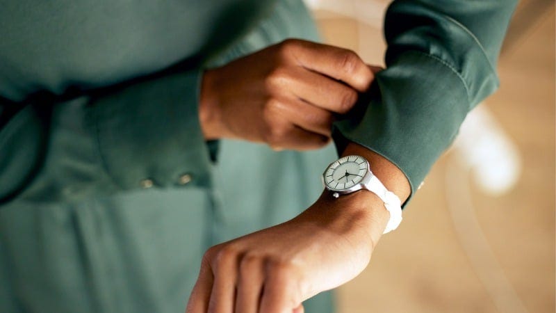 How Many Hours Are There in a Working Year? — Why Is it Important to ...