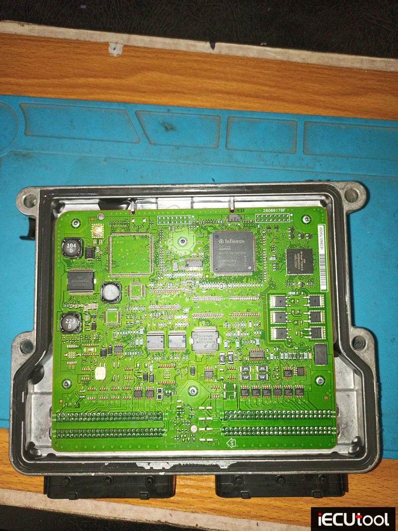 PCMTuner open the ECU cover to read Hyundai MT86 (with wiring diagram ...