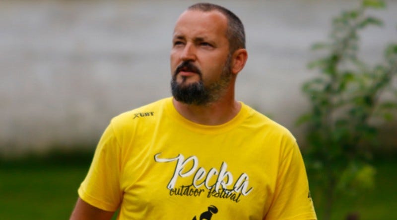 Ne možemo svi otići!. Selo Pecka nalazi se u blizini… | by Talas ...