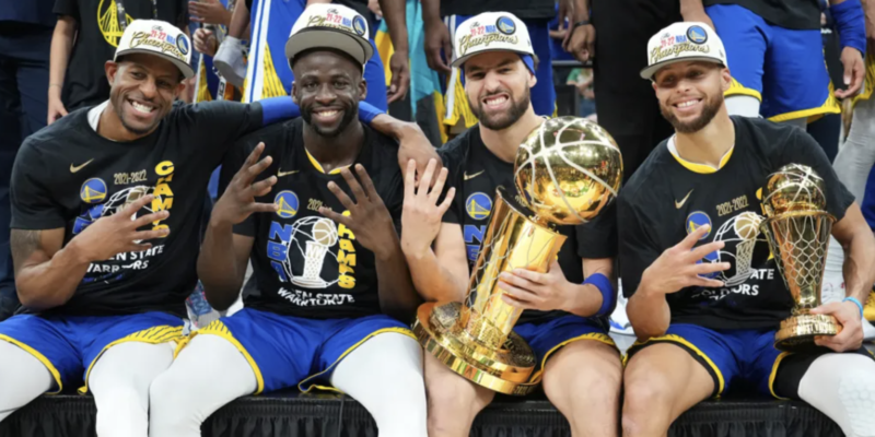 Four-Time NBA Champion Offers Critique of LeBron James and Anthony ...