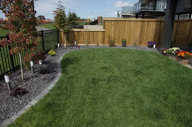 Professional Fencing Companies Edmonton | by islegroup ca | Medium