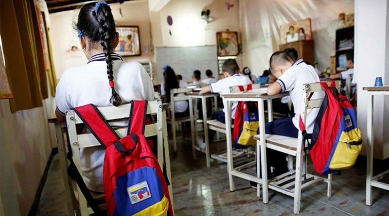 Differences in education between the US and Venezuela . - M ...