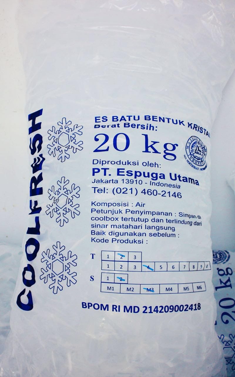 0838–9704–7440,Distributor Es Batu Kristal Kemasan 10 Kg pik | by 0838 ...
