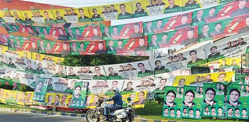 Beware of surveys. By Nadeem Farooq Paracha | by Naya Daur Media | Medium