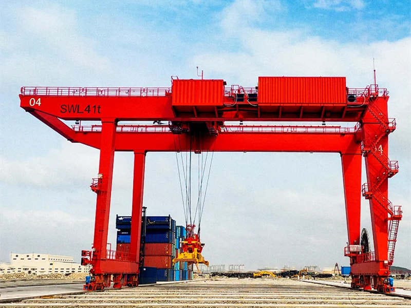 Transport Containers with RMG Container Cranes | by Aicrane Machine ...