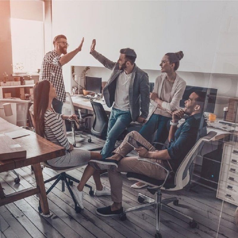 How To Make Your Investor Deck Stand Out | by Pitchsonify | Medium