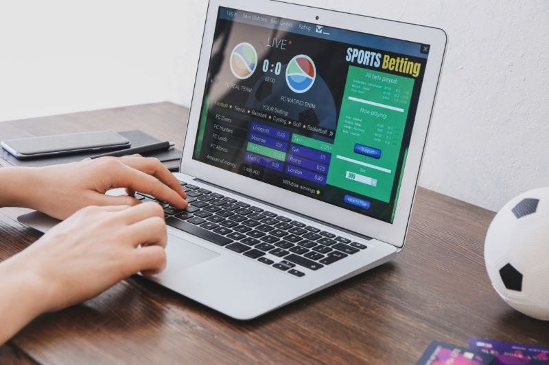 What is the most successful betting strategy? | by Gamerswarin | Medium