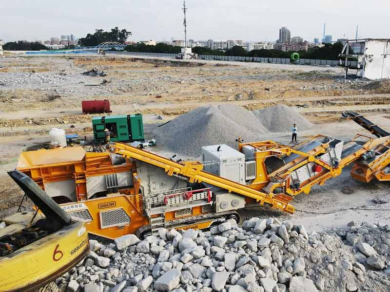 Advantages of Employing a Portable Crusher Plant | by AIMIX machines ...