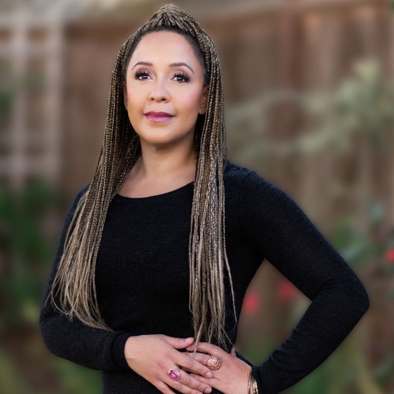 Monday movers & shakers: julia collins’ journey from tech unicorn to ...