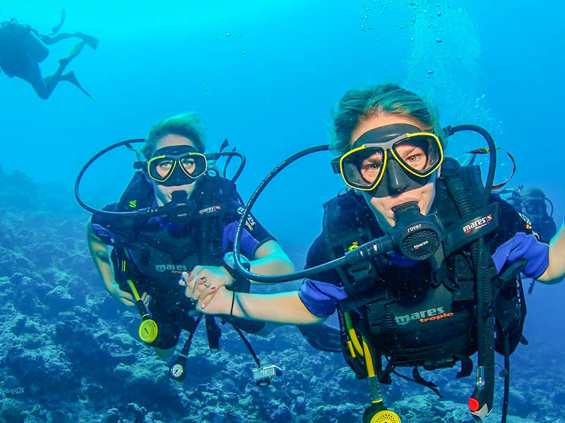 Scuba Diving in Dubai Jumeirah Beach | by Dhowcruisetour - A Project of ...